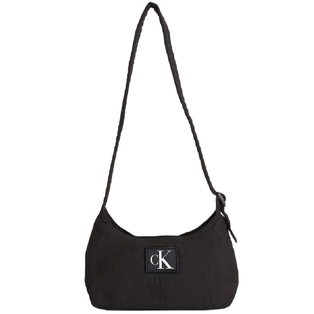 CALVIN KLEIN JEANS CITY NYLON ROUND SHOULDER23 ΤΣΑΝΤΑ ΓΥΝΑΙΚΕΙΑ BLACK